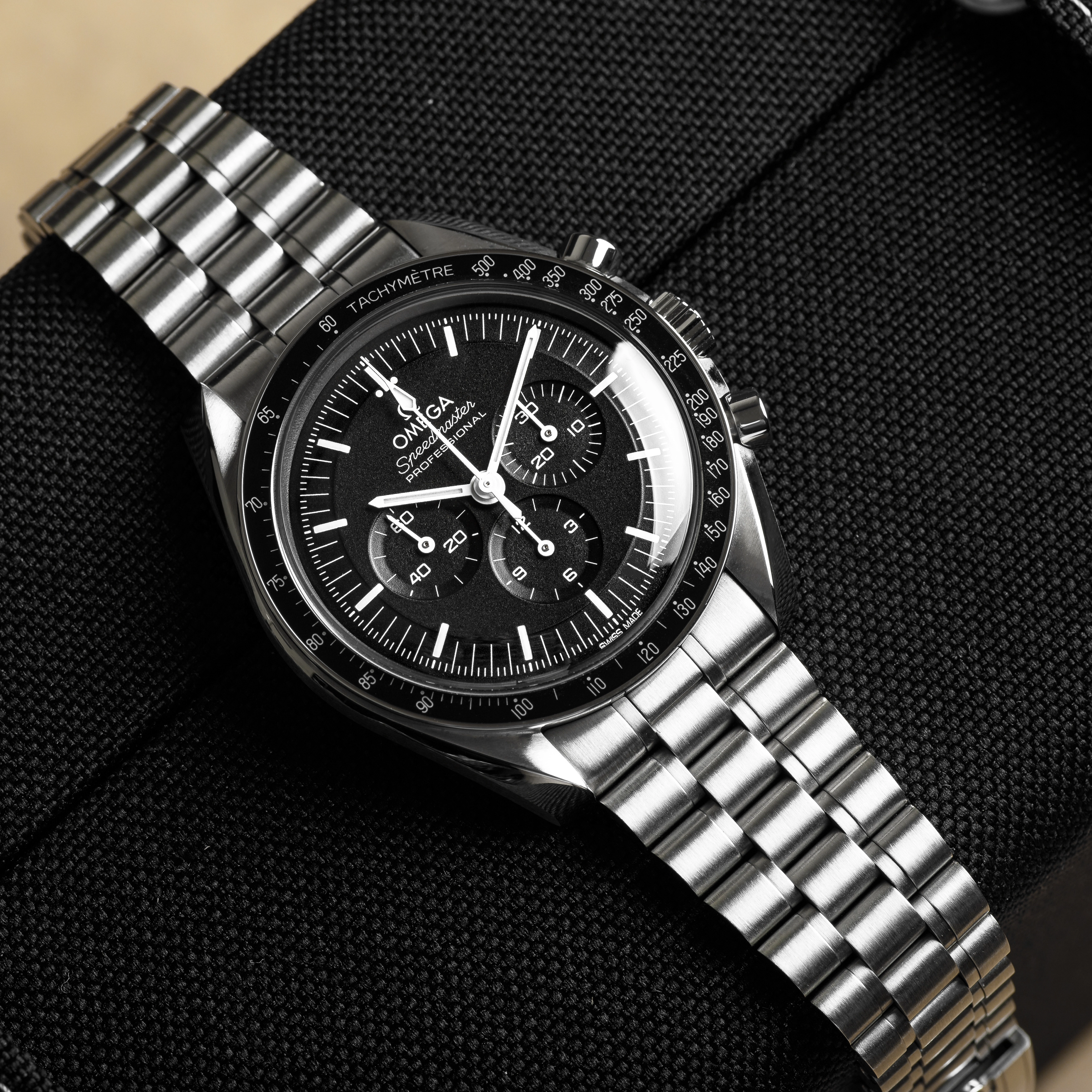 What Makes a Watch Design Age Well? – THE COLLECTIVE